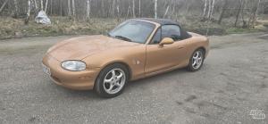 Mazda MX-5 1998 Viļņa, ar dzinēja tilpumu 1.80 L un nobraukumu 249 tūkst. km par 2600 €, foto 5 vietnē AUTOMOTO.COM.LV