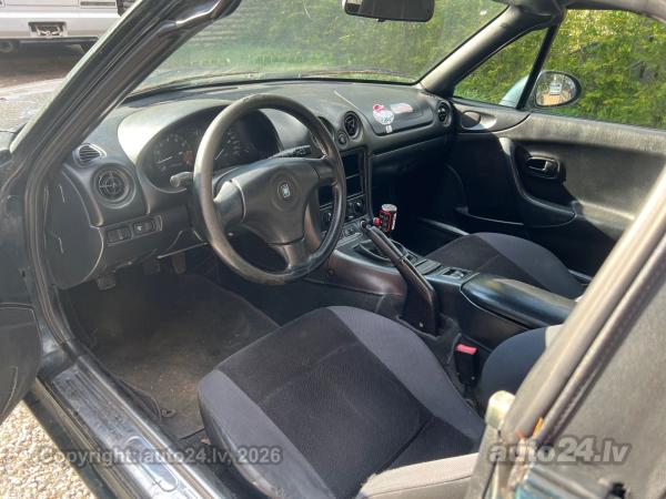 Mazda MX-5 1999 in Tallinn, with an engine capacity of 1.60 L and mileage of 203 thousand km for 1999 €, photo 5 on AUTOMOTO.COM.LV