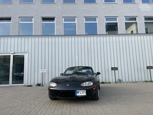 Mazda MX-5 2000 in Vilnius, with an engine capacity of 1.80 L and mileage of 169 thousand km for 6000 €, photo 7 on AUTOMOTO.COM.LV