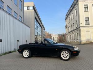 Mazda MX-5 2000 in Vilnius, with an engine capacity of 1.80 L and mileage of 169 thousand km for 6000 €, photo 3 on AUTOMOTO.COM.LV