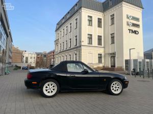 Mazda MX-5 2000 in Vilnius, with an engine capacity of 1.80 L and mileage of 169 thousand km for 6000 €, photo 4 on AUTOMOTO.COM.LV