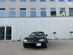 Mazda MX-5 2000 in Vilnius, with an engine capacity of 1.80 L and mileage of 169 thousand km for 6000 €, photo 7 on AUTOMOTO.COM.LV