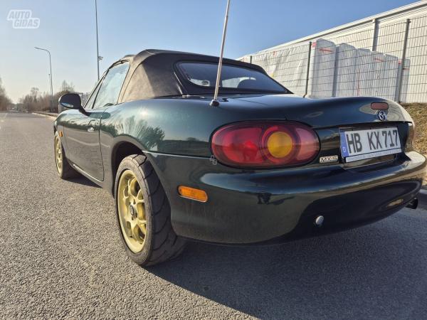 Mazda MX-5 2000 in Vilnius, with an engine capacity of 1.80 L and mileage of 178 thousand km for 6600 €, photo 10 on AUTOMOTO.COM.LV
