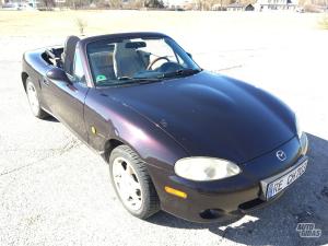 Mazda MX-5 2003 Viļņa, ar dzinēja tilpumu 1.60 L un nobraukumu 310 tūkst. km par 2400 €, foto  vietnē AUTOMOTO.COM.LV