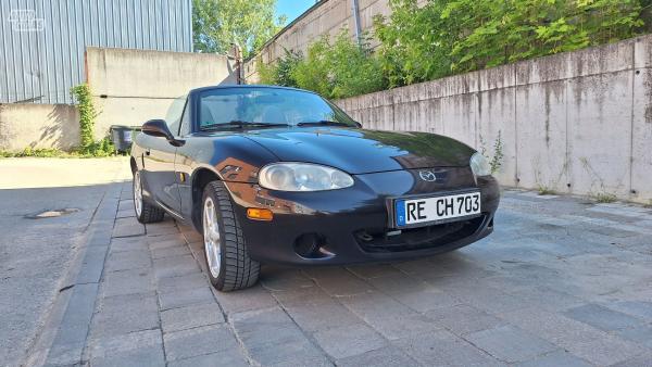 Mazda MX-5 2003 in Vilnius, with an engine capacity of 1.60 L and mileage of 310 thousand km for 2850 €, photo 2 on AUTOMOTO.COM.LV