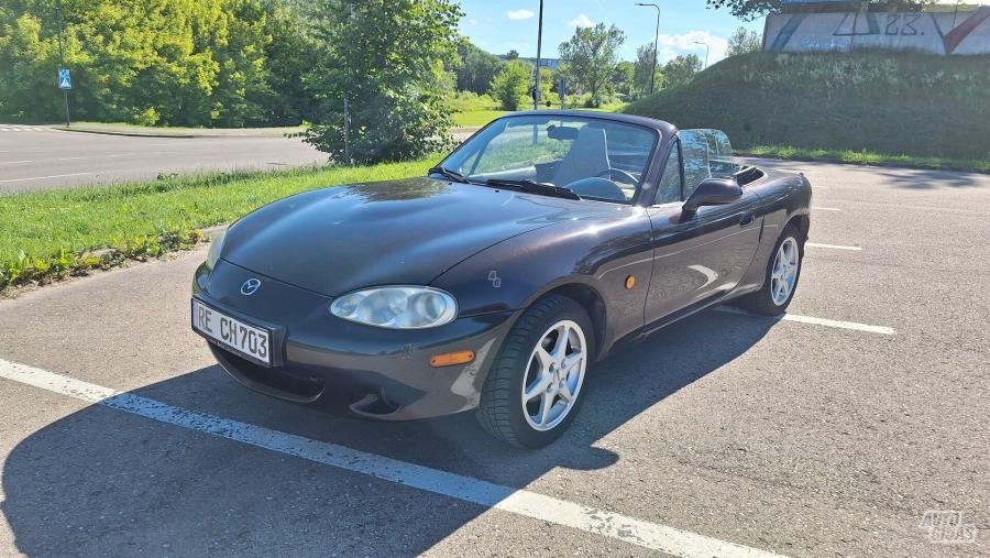 Mazda MX-5 2003 in Vilnius, with an engine capacity of 1.60 L and mileage of 310 thousand km for 2850 €, photo 5 on AUTOMOTO.COM.LV