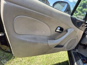 Mazda MX-5 2003 in Vilnius, with an engine capacity of 1.60 L and mileage of 310 thousand km for 2850 €, photo 13 on AUTOMOTO.COM.LV