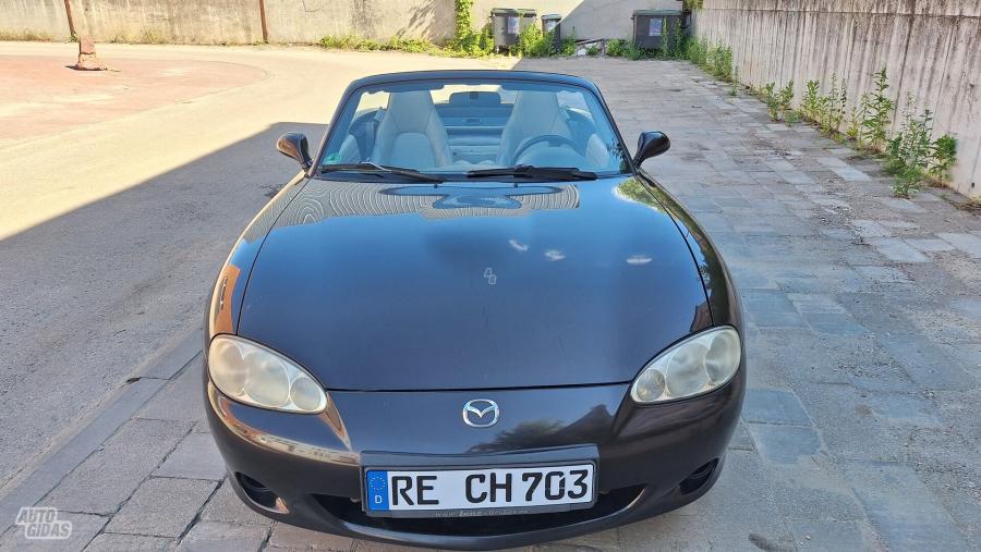 Mazda MX-5 2003 in Vilnius, with an engine capacity of 1.60 L and mileage of 310 thousand km for 2850 €, photo 17 on AUTOMOTO.COM.LV