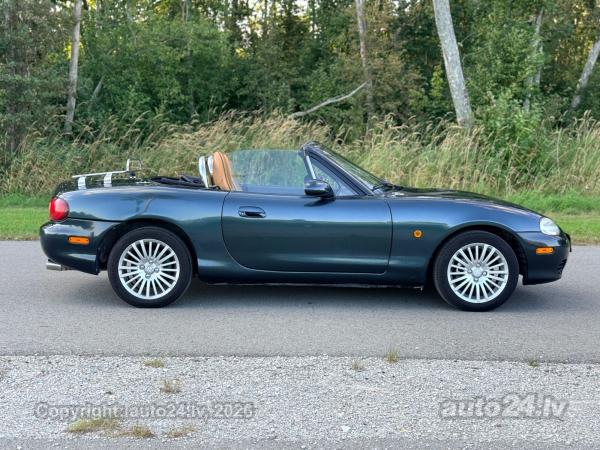 Mazda MX-5 2005 in Tallinn, with an engine capacity of 1.60 L and mileage of 281 thousand km for 5990 €, photo 3 on AUTOMOTO.COM.LV