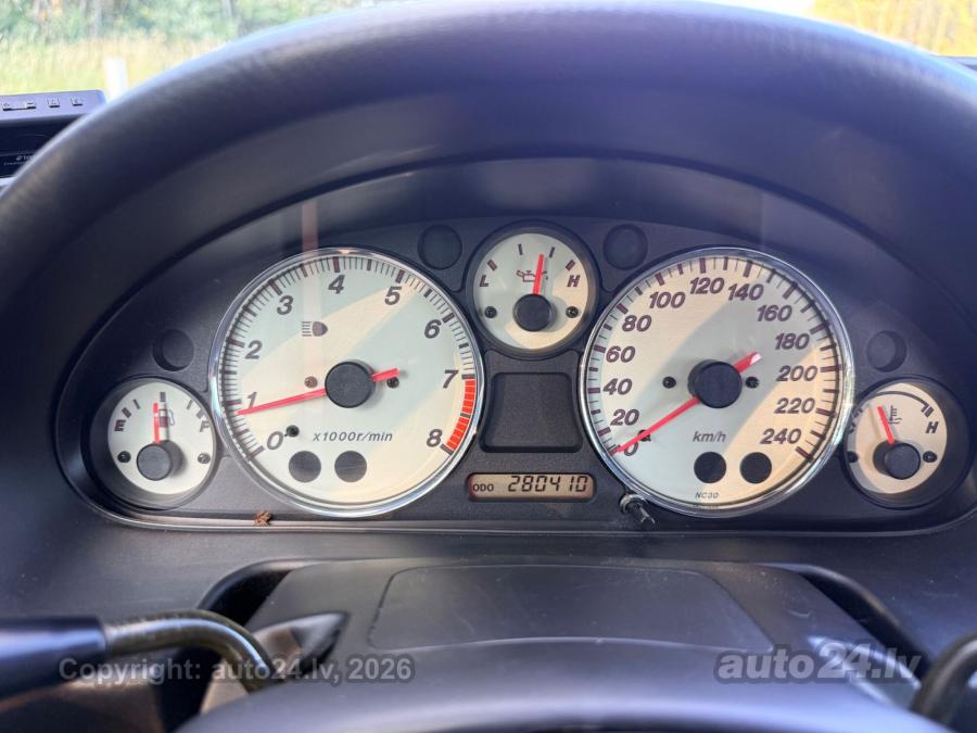 Mazda MX-5 2005 Tallina, ar dzinēja tilpumu 1.60 L un nobraukumu 281 tūkst. km par 5990 €, foto 13 vietnē AUTOMOTO.COM.LV