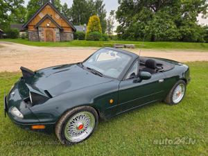 Zaļš Mazda MX-5 1994 Tallina, ar dzinēja tilpumu 1.80 L un nobraukumu 183 tūkst. km par 15000 €, foto 10 vietnē AUTOMOTO.COM.LV