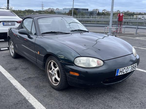 Green Mazda MX-5 1999 in Vilnius, with an engine capacity of 1.60 L and mileage of 203 thousand km for 1700 €, photo 8 on AUTOMOTO.COM.LV