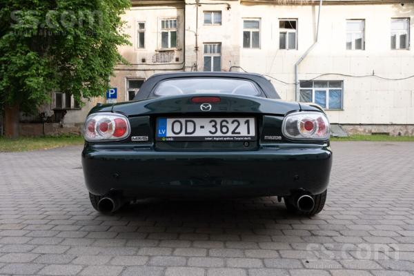 Green Mazda MX-5 2000 in Riga, with an engine capacity of 1.80 L and mileage of 173 thousand km for 7500 €, photo 2 on AUTOMOTO.COM.LV