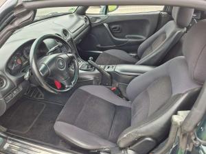 Green Mazda MX-5 2000 in Vilnius, with an engine capacity of 1.84 L and mileage of 216 thousand km for 5500 €, photo 10 on AUTOMOTO.COM.LV