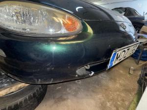 Green Mazda MX-5 2000 in Vilnius, with an engine capacity of 1.60 L and mileage of 151 thousand km for 2500 €, photo 7 on AUTOMOTO.COM.LV