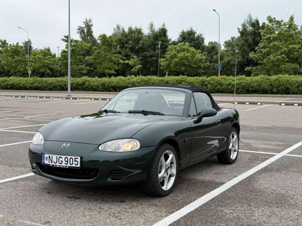 Zaļš Mazda MX-5 2002 Viļņa, ar dzinēja tilpumu 1.84 L un nobraukumu 144 tūkst. km par 5800 €, foto 2 vietnē AUTOMOTO.COM.LV