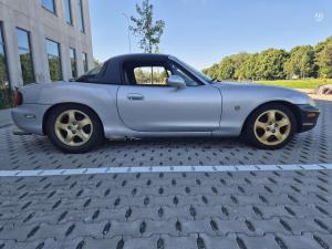 Серый Мазда МХ-5 1998 в Вильнюс, объемом двигателя 1.60 л и пробегом 197 тыс. км за 2772 €, фото 4 на AUTOMOTO.COM.LV