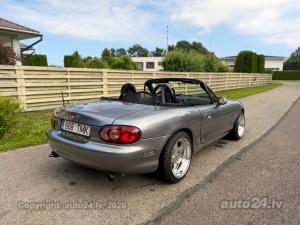 Pelēks Mazda MX-5 2004 Tallina, ar dzinēja tilpumu 1.60 L un nobraukumu 150 tūkst. km par 10500 €, foto 10 vietnē AUTOMOTO.COM.LV