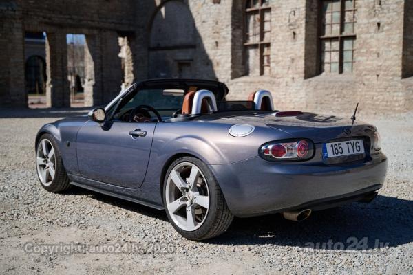 Grey Mazda MX-5 2006 in Tallinn, with an engine capacity of 2.00 L and mileage of 253 thousand km for 8500 €, photo 3 on AUTOMOTO.COM.LV
