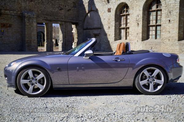 Grey Mazda MX-5 2006 in Tallinn, with an engine capacity of 2.00 L and mileage of 253 thousand km for 8500 €, photo 5 on AUTOMOTO.COM.LV