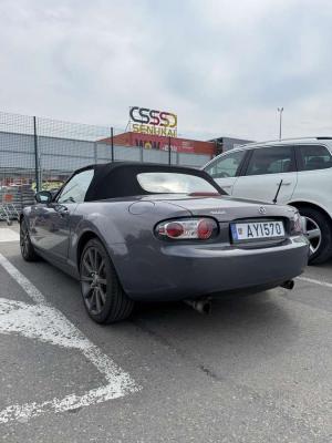 Pelēks Mazda MX-5 2006 Kauņa, ar dzinēja tilpumu 2.50 L un nobraukumu 207 tūkst. km par 5900 €, foto 7 vietnē AUTOMOTO.COM.LV