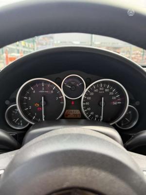 Pelēks Mazda MX-5 2006 Kauņa, ar dzinēja tilpumu 2.50 L un nobraukumu 207 tūkst. km par 5900 €, foto 15 vietnē AUTOMOTO.COM.LV