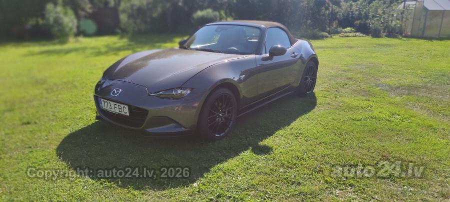 Grey Mazda MX-5 2020 in Tallinn, with an engine capacity of 2.00 L and mileage of 15 thousand km for 22000 €, photo 3 on AUTOMOTO.COM.LV