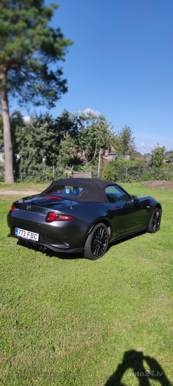 Grey Mazda MX-5 2020 in Tallinn, with an engine capacity of 2.00 L and mileage of 15 thousand km for 22000 €, photo 10 on AUTOMOTO.COM.LV