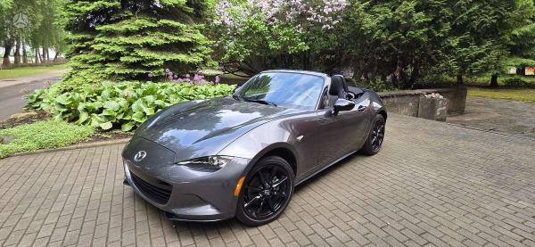 Pelēks Mazda MX-5 2021 Klaipėda, ar dzinēja tilpumu 2.00 L un nobraukumu 17 tūkst. km par 18400 €, foto 3 vietnē AUTOMOTO.COM.LV
