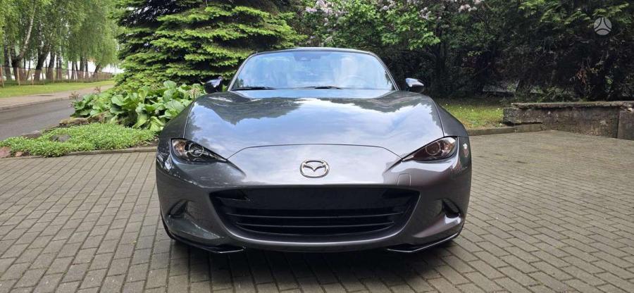 Pelēks Mazda MX-5 2021 Klaipėda, ar dzinēja tilpumu 2.00 L un nobraukumu 17 tūkst. km par 18400 €, foto 8 vietnē AUTOMOTO.COM.LV