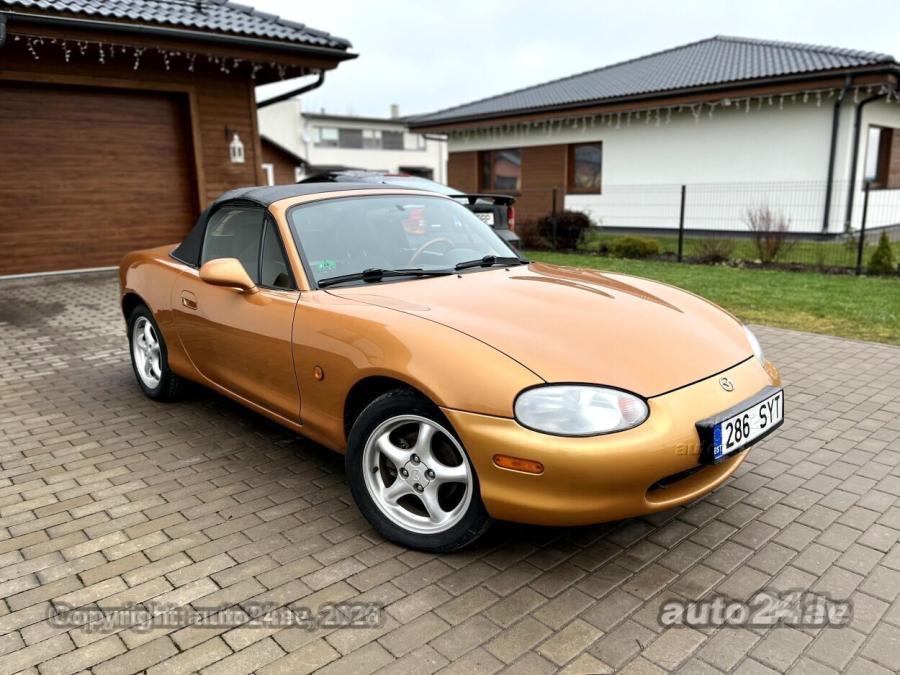 Oranžs Mazda MX-5 1998 Tallina, ar dzinēja tilpumu 1.60 L un nobraukumu 154 tūkst. km par 7500 €, foto 1 vietnē AUTOMOTO.COM.LV