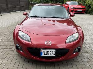 Red Mazda MX-5 2014 in Taurage, with an engine capacity of 2.00 L and mileage of 202 thousand km for 6900 €, photo 37 on AUTOMOTO.COM.LV