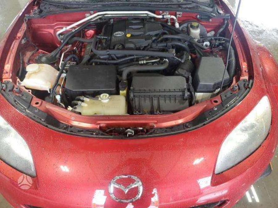 Red Mazda MX-5 2014 in Taurage, with an engine capacity of 2.00 L and mileage of 202 thousand km for 6900 €, photo 46 on AUTOMOTO.COM.LV