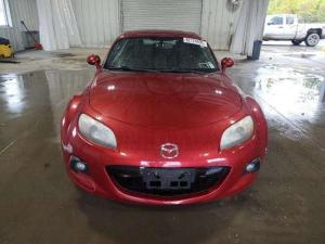 Red Mazda MX-5 2014 in Taurage, with an engine capacity of 2.00 L and mileage of 202 thousand km for 6900 €, photo 48 on AUTOMOTO.COM.LV