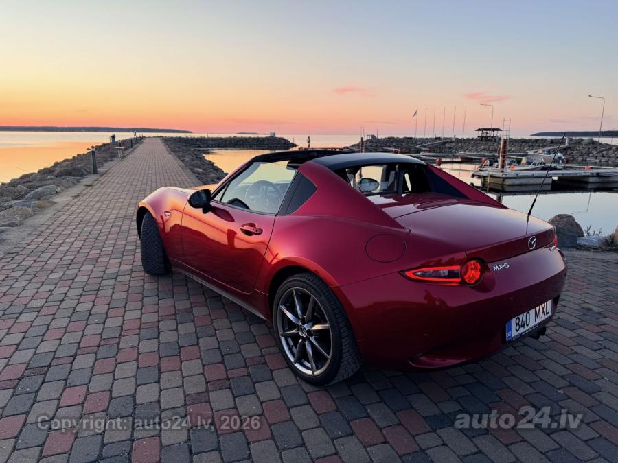 Red Mazda MX-5 2021 in Tallinn, with an engine capacity of 2.00 L and mileage of 37 thousand km for 29500 €, photo 1 on AUTOMOTO.COM.LV