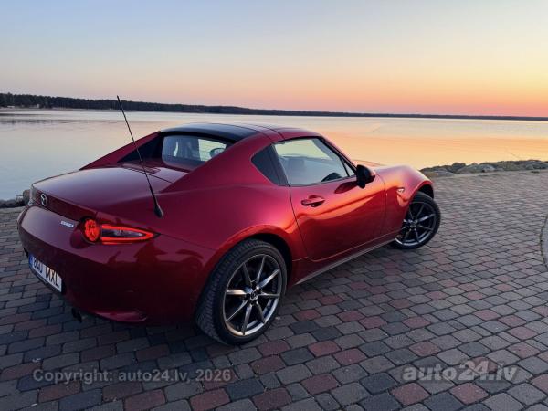 Red Mazda MX-5 2021 in Tallinn, with an engine capacity of 2.00 L and mileage of 37 thousand km for 29500 €, photo 5 on AUTOMOTO.COM.LV