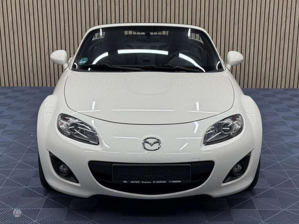 Balts Mazda MX-5 2009 Marijampole, ar dzinēja tilpumu 1.80 L un nobraukumu 156 tūkst. km par 7500 €, foto 4 vietnē AUTOMOTO.COM.LV