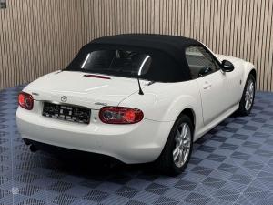 Balts Mazda MX-5 2009 Marijampole, ar dzinēja tilpumu 1.80 L un nobraukumu 156 tūkst. km par 7500 €, foto 12 vietnē AUTOMOTO.COM.LV