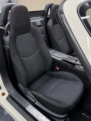 Balts Mazda MX-5 2009 Marijampole, ar dzinēja tilpumu 1.80 L un nobraukumu 156 tūkst. km par 7500 €, foto 13 vietnē AUTOMOTO.COM.LV