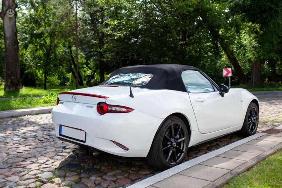 Balts Mazda MX-5 2016 Kauņa, ar dzinēja tilpumu 2.00 L un nobraukumu 72 tūkst. km par 12300 €, foto 8 vietnē AUTOMOTO.COM.LV