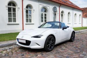 Balts Mazda MX-5 2016 Kauņa, ar dzinēja tilpumu 2.00 L un nobraukumu 72 tūkst. km par 12300 €, foto 10 vietnē AUTOMOTO.COM.LV