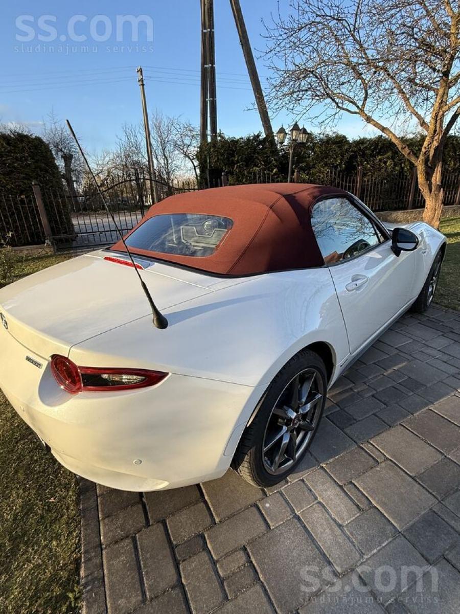 Balts Mazda MX-5 2020 Ludza, ar dzinēja tilpumu 2.00 L un nobraukumu 4 tūkst. km par 28650 €, foto 7 vietnē AUTOMOTO.COM.LV