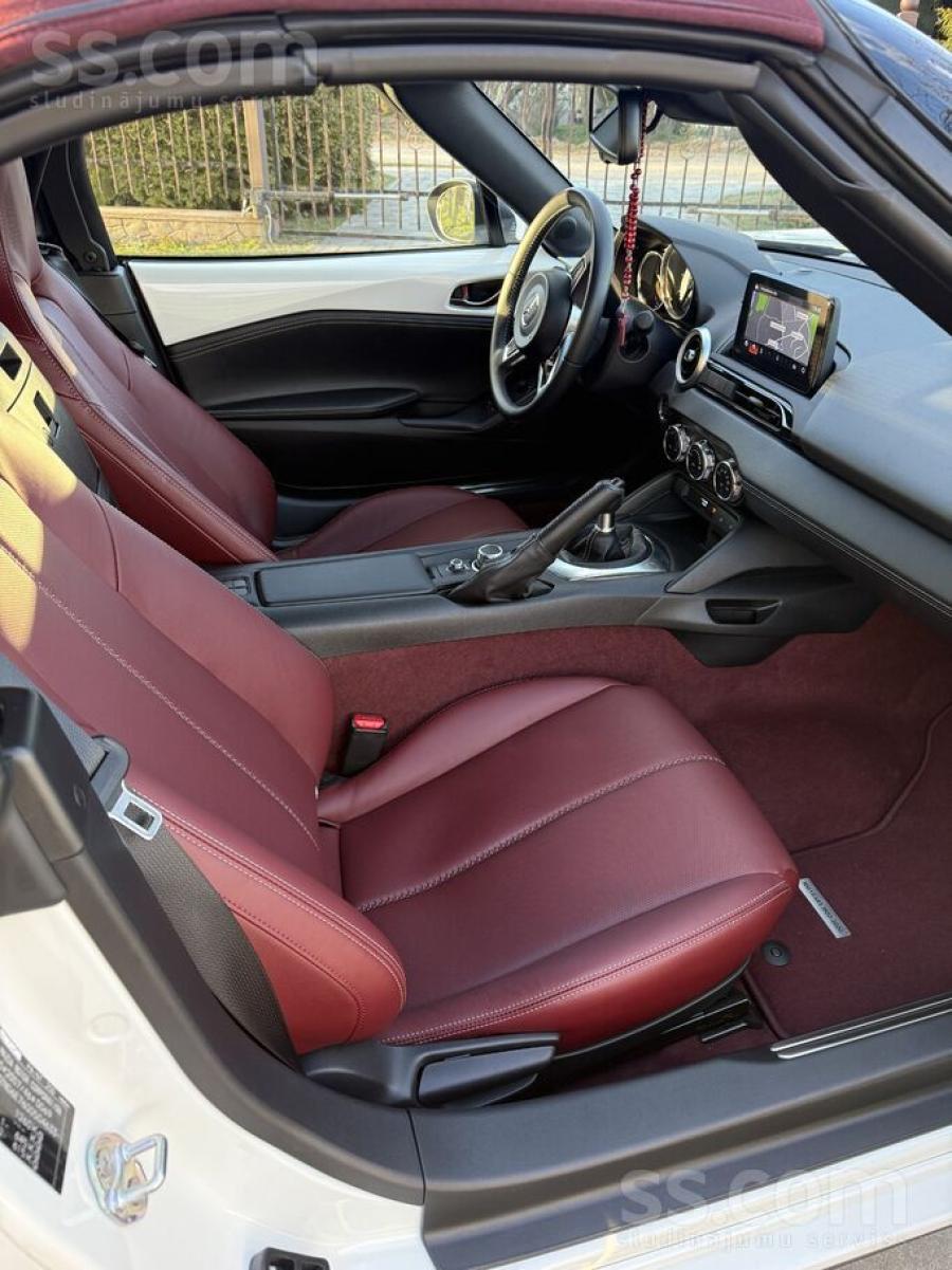 Balts Mazda MX-5 2020 Ludza, ar dzinēja tilpumu 2.00 L un nobraukumu 4 tūkst. km par 28650 €, foto 9 vietnē AUTOMOTO.COM.LV