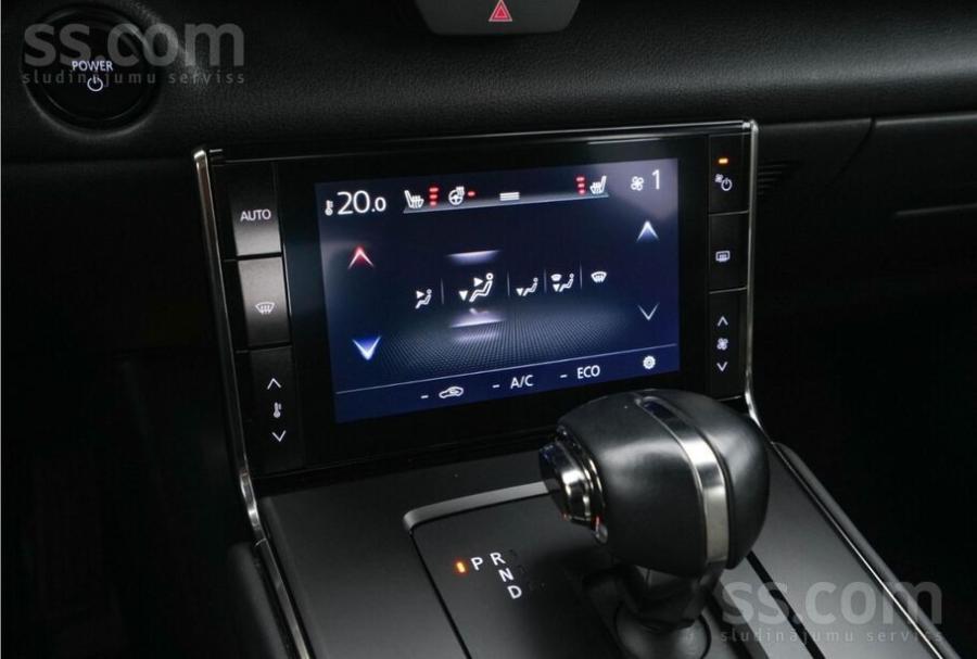 Black Mazda MX 2021 in Riga, with an engine capacity of 0.00 L and mileage of 42 thousand km for 15700 €, photo 6 on AUTOMOTO.COM.LV