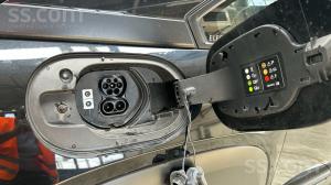 Black Mazda MX 2021 in Riga, with an engine capacity of 0.00 L and mileage of 60 thousand km for 15555 €, photo 9 on AUTOMOTO.COM.LV