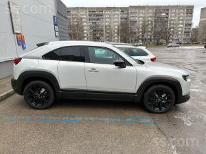 Pelēks Mazda MX 2020 Rīga, ar dzinēja tilpumu 0.00 L un nobraukumu 60 tūkst. km par 12500 €, foto 3 vietnē AUTOMOTO.COM.LV
