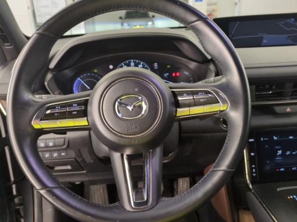 Grey Mazda MX 2020 in Riga, with an engine capacity of 0.00 L and mileage of 67 thousand km for 15990 €, photo 6 on AUTOMOTO.COM.LV