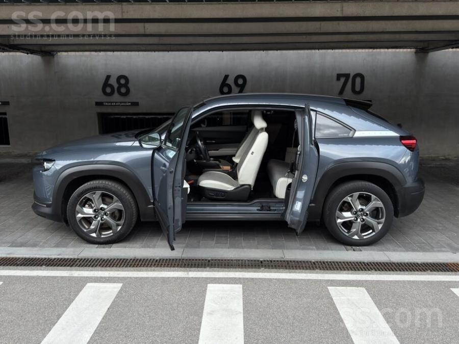 Pelēks Mazda MX 2020 Rīga, ar dzinēja tilpumu 0.00 L un nobraukumu 80 tūkst. km par 15990 €, foto 12 vietnē AUTOMOTO.COM.LV