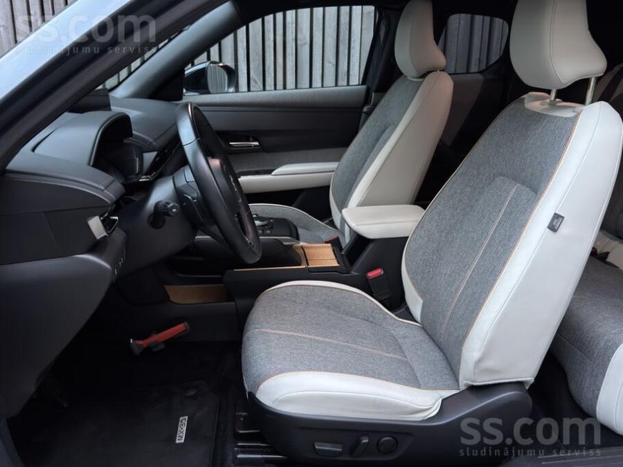 Pelēks Mazda MX 2020 Rīga, ar dzinēja tilpumu 0.00 L un nobraukumu 80 tūkst. km par 15990 €, foto 14 vietnē AUTOMOTO.COM.LV