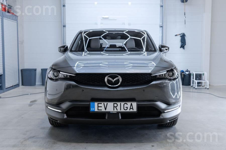 Pelēks Mazda MX 2021 Rīga, ar dzinēja tilpumu 0.00 L un nobraukumu 88 tūkst. km par 16390 €, foto 3 vietnē AUTOMOTO.COM.LV